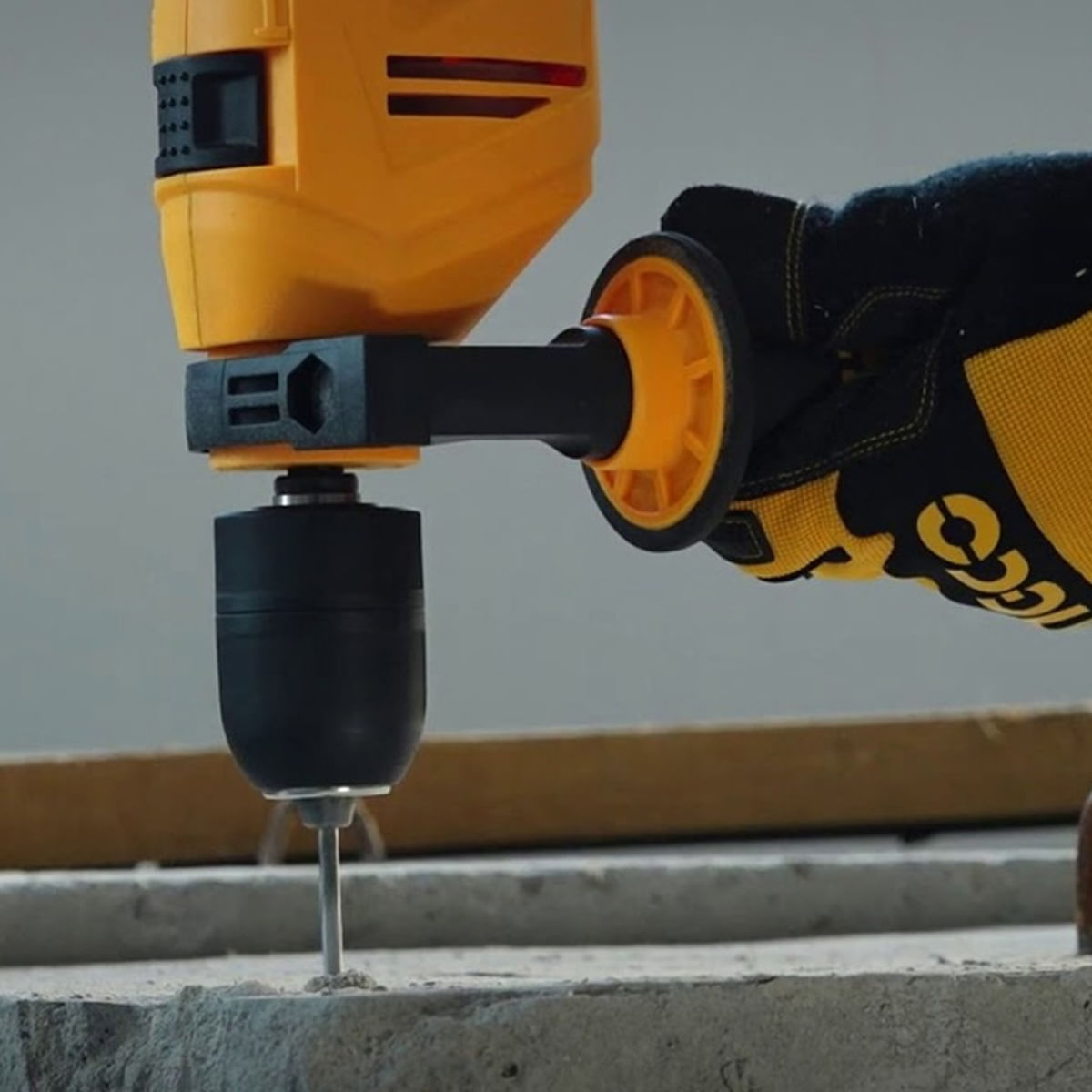 Taladro Percutor 1/2" 850W Ingco ID8508-2 - Real Plaza