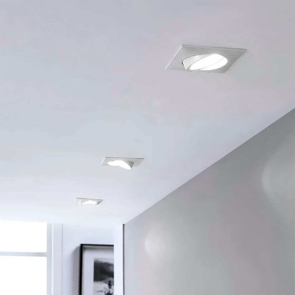 Spot LED Integrado Lightech Dirigible Cuadrado 7W 10.5cm Luz Fría ...