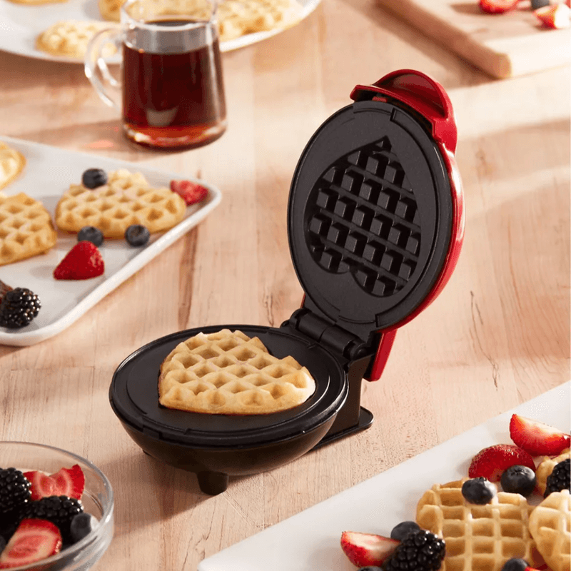 Mini Wafflera Antiadherente Waffles en Forma de Corazón - Real Plaza