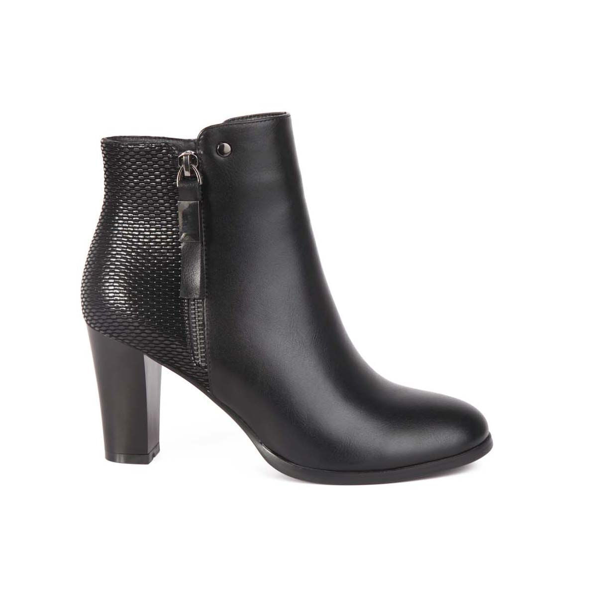 Botas y Botines Mujer 7475 Negro - Real Plaza