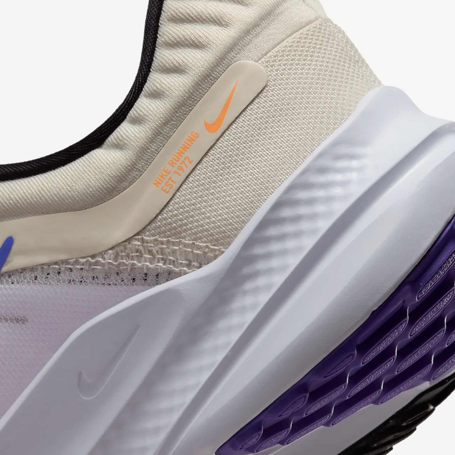 Zapatillas Nike Quest 5 Running Dama DD9291-101 Blanco talla 8 - Real Plaza