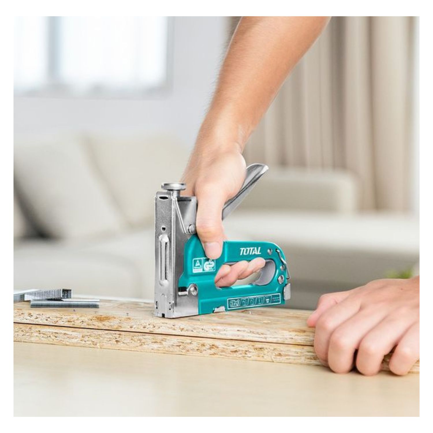 Engrapadora Clavadora 3 en 1 Metalica Total THT31143 - Real Plaza